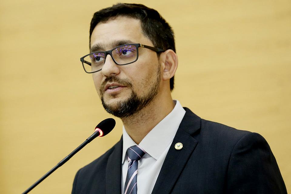 Anderson Pereira concede Voto de Louvor aos fundadores e diretores do ...