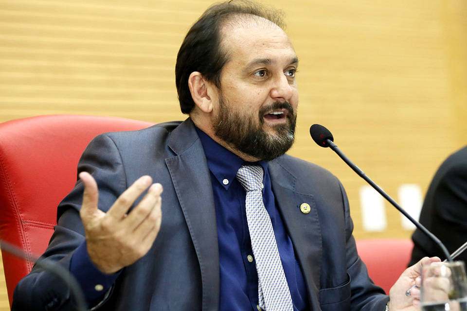 Prefeitura de Presidente Médici receberá R$ 50 mil para aquisição de ...